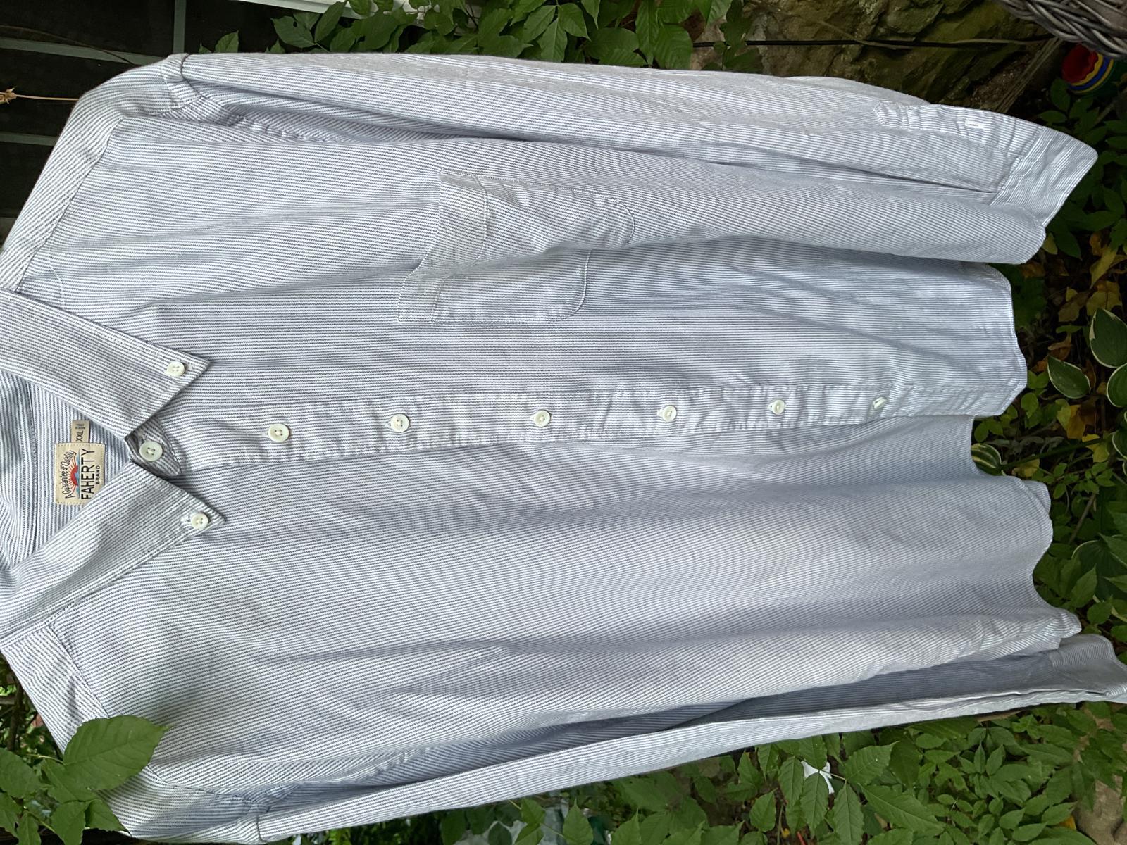 Faherty Men's Blue and White Striped Button Down Shir… - Gem