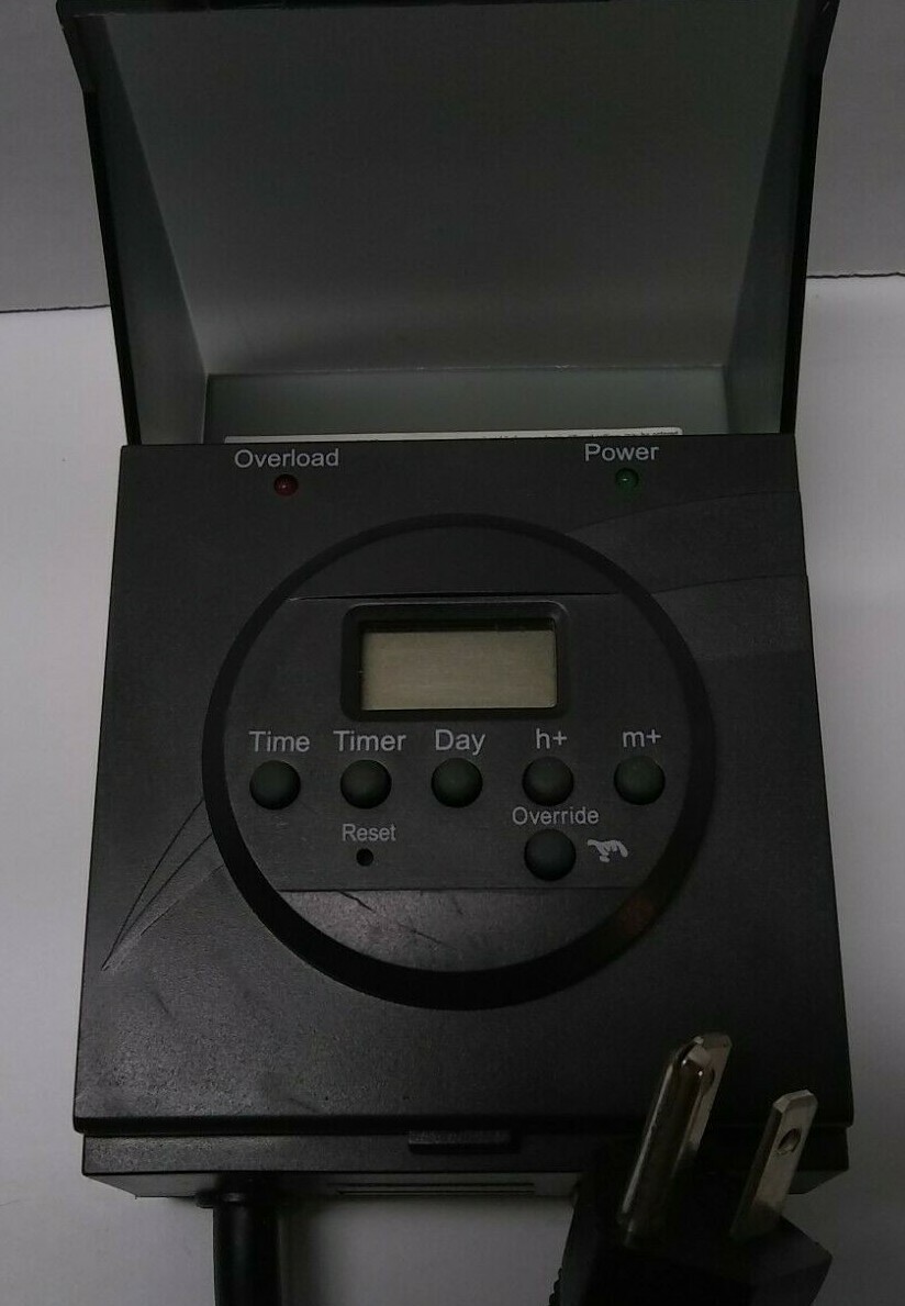 7-Day Heavy Duty Digital Timer Westinghouse T00471 Weatherproof design ...