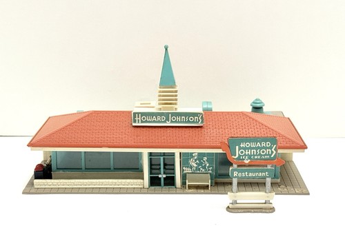 VINTAGE HO SCALE TYCO HOWARD JOHNSON'S RESTAURANT 7754 BUILT | eBay