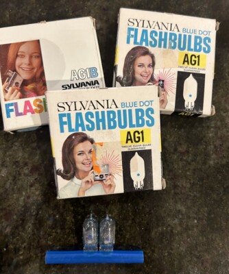 3 Vintage Sylvania Blue Dot Flashbulbs AG1 Old Stock 12 bulbs per box,2 ...