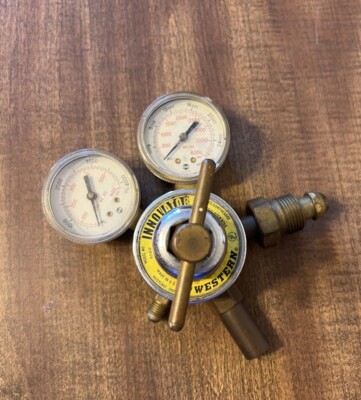 Vintage Western Innovator Gas Regulator Model RS450 Made USA Dual Gauge ...