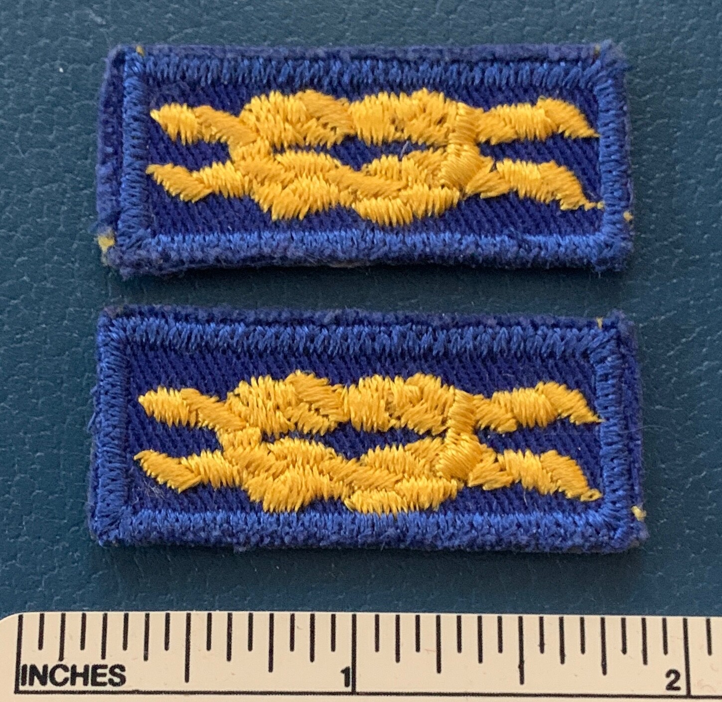 2 NOS VTG Cub Scout DEN LEADER Award Square Knot Badge PATCHES Yellow ...