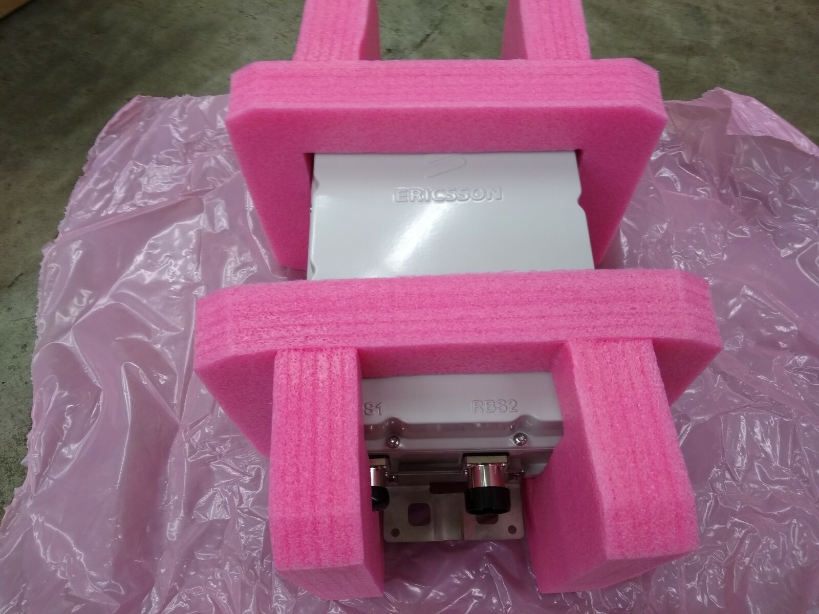 NEW IN BOX Ericsson KRF 102 308/1 Filter Unit Tsbda 1900 Pcs Antenna | eBay