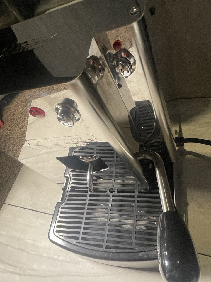 La Piccola Grande Italy Espresso Machine Sara Acciaio 120V Tested ...
