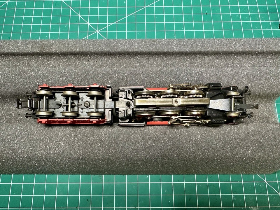 Märklin 24058 HO Scale AC Steam Locomotive & Tender – West Germany ...