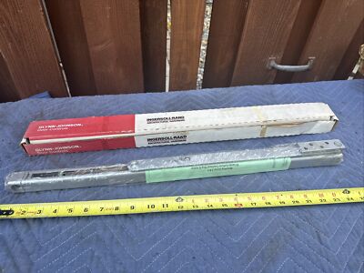 Glynn Johnson 904F-S3 Tru-glide Surface Overhead Stop And Holder DR 90 ...