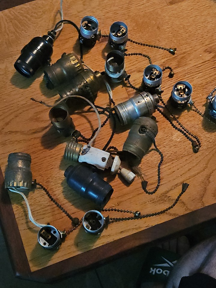 Lot of 17 Antique Vintage Lamp Light Sockets Pull Chain Switch Mix Lot ...