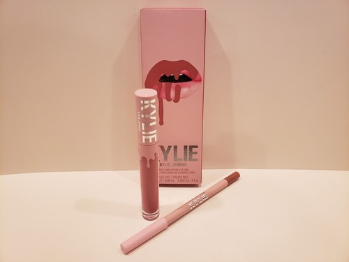 Kylie Jenner ~ Matte Liquid Lipstick & Lipliner ~ #302 Snow Way Bae ...