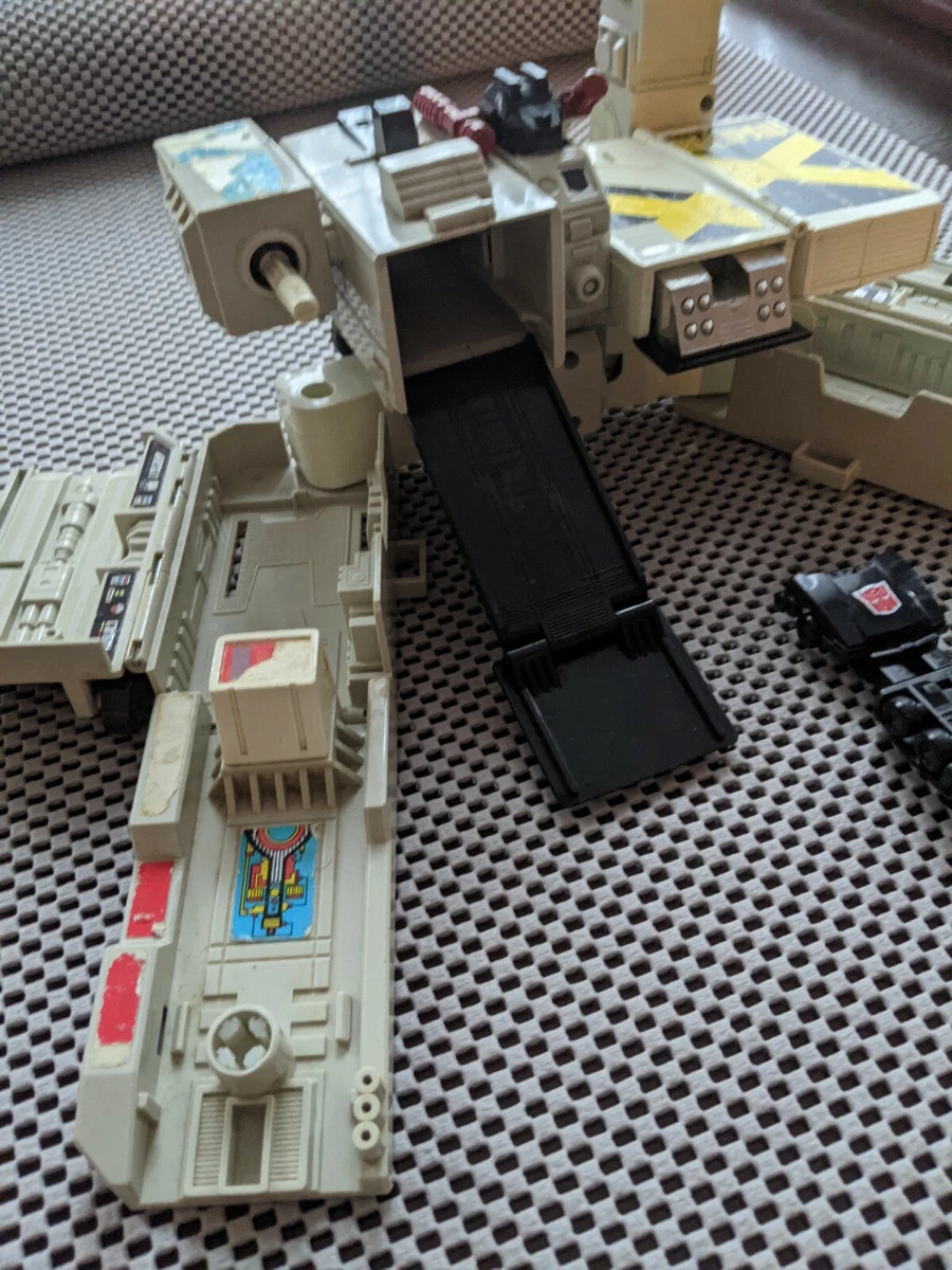 Transformers G1 Metroplex City