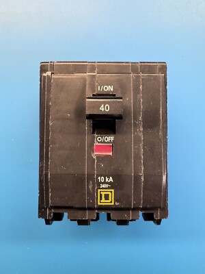 Circuit Breakers - 40 Amp Circuit Breakers