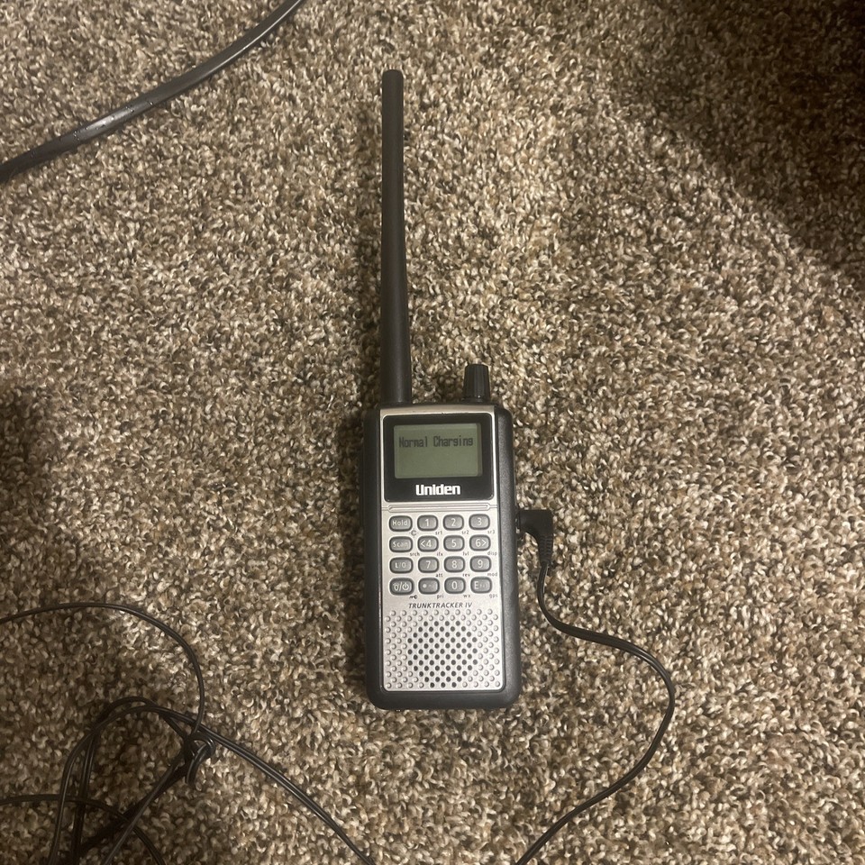 UNIDEN BCD396XT TRUNKTRACKER IV APCO 25 Digital Handheld Scanner Tested ...