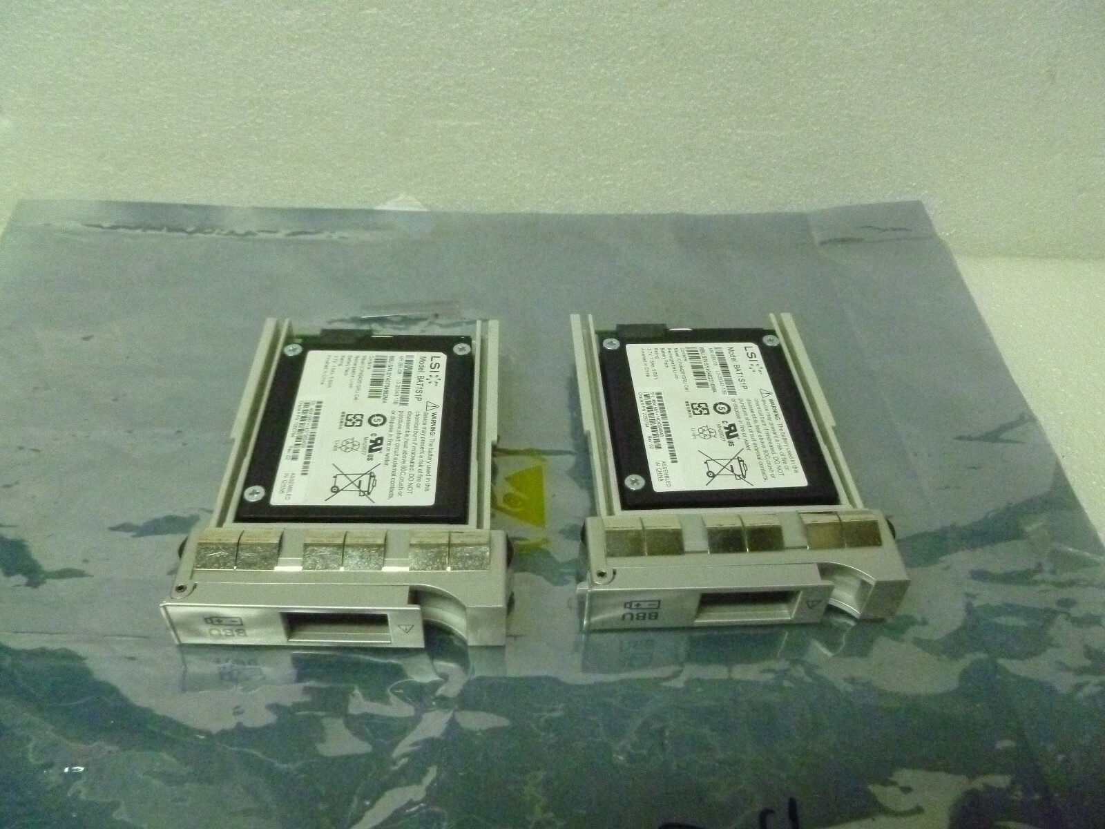 LOT OF 2 Oracle 7057184 Remote Battery | eBay