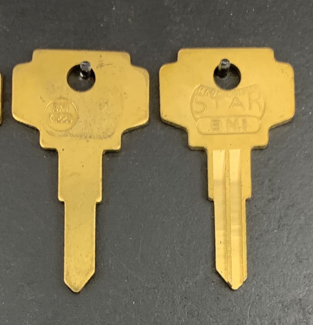 Lots of 2 BN1 K1122D L54P Type Key Blanks for Bargman Free Shipping | eBay