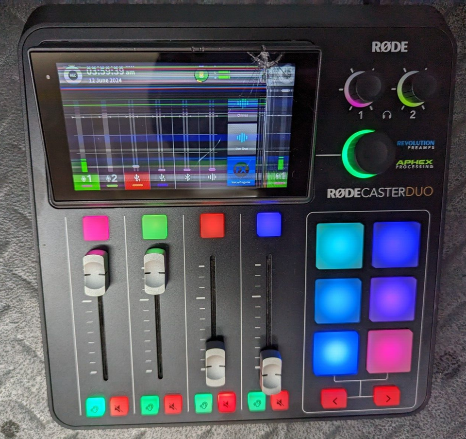 Rode RodeCaster Duo Streaming Mixer Integrated Audio Production Studio ...