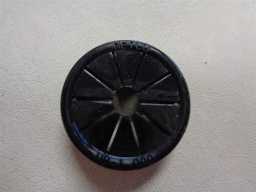 HEYCO PLASTIC CABLE WIRE MOUNT BLACK BUSHING UB-1000 SET OF (250 ...