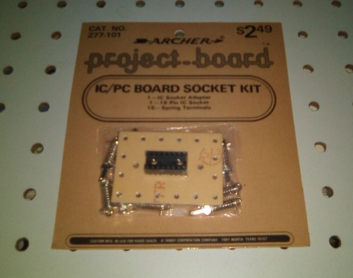 Radio Shack Archer PROJECT BOARD 277-101 IC/PC Science Fair 16 P-Box ...