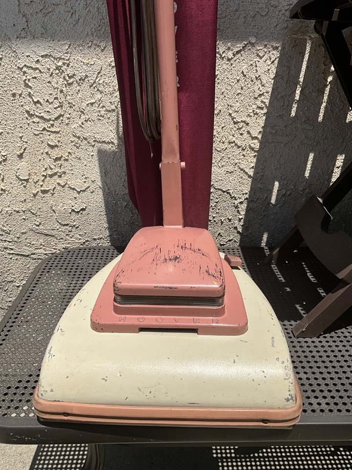 1946 to 1950 Vintage The Hoover Cleaner Model 61 Convertible Upright ...