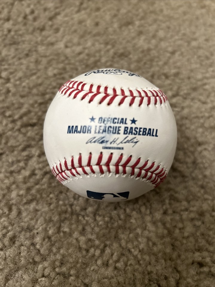 San Francisco Giants Pat Burrell BASEBALL signed OMLB PHILADELPHIA ...
