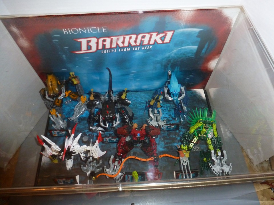 BIONICLE BARRAKI - CREEPS FROM THE DEEP - STORE DISPLAY | eBay