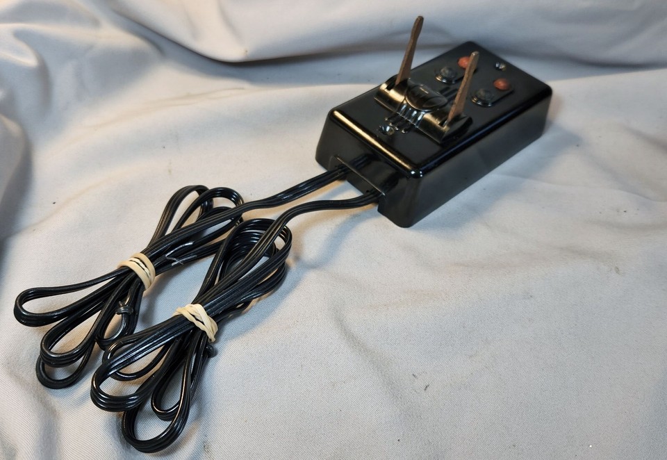 LIONEL POSTWAR #1122-100 DUAL SWITCH TRACK CONTROLLER - NEW WIRE ...