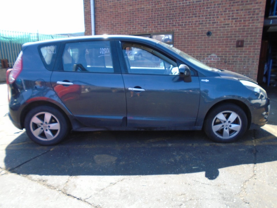 10 RENAULT SCENIC MK3 1.5 DCI OFFSIDE REAR BRAKE CALIPER 09-16 BREAKING ...