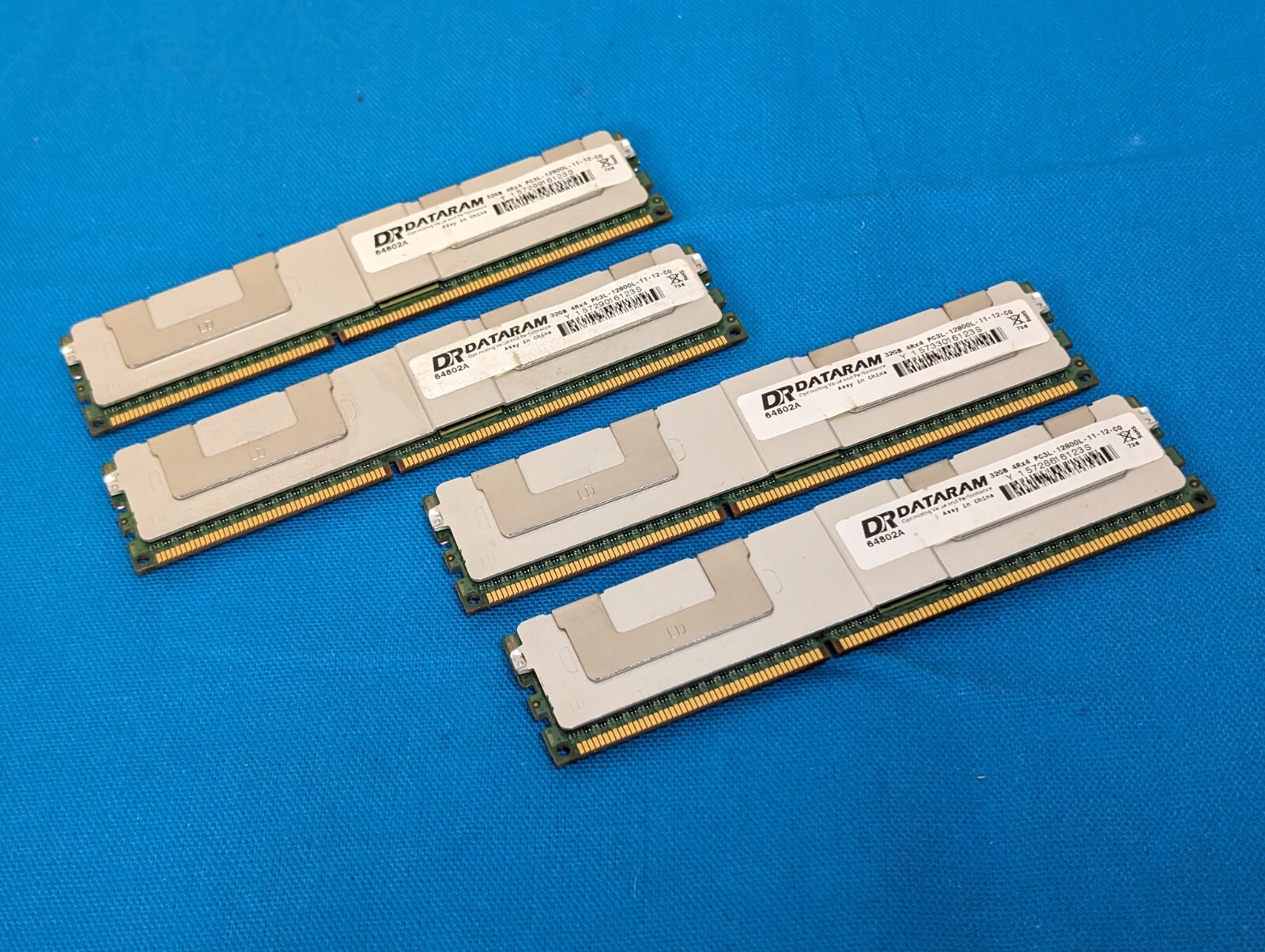 *Lot of 4x* DATARAM DR 64802A 32GB 4Rx4 PC3L-12800L DDR3 MEMORY MODULE ...