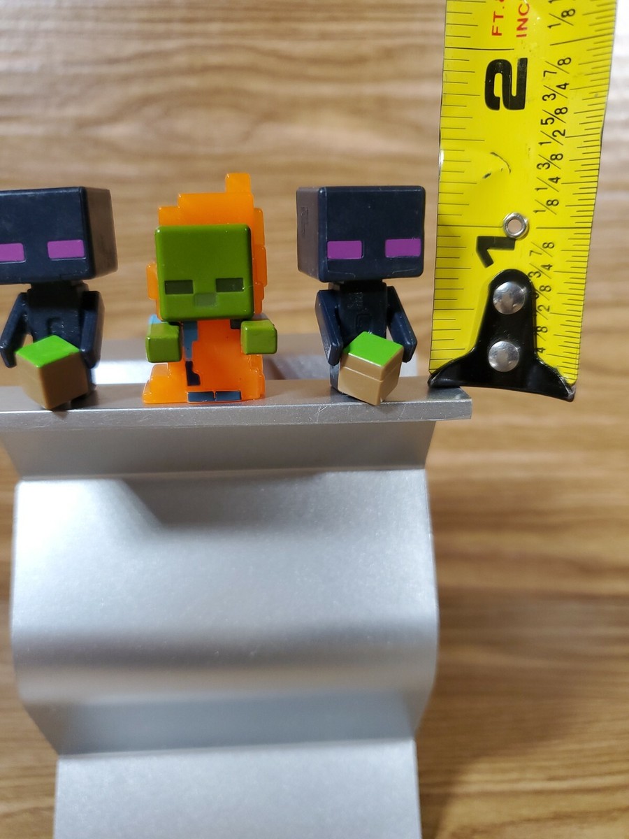 Minecraft Enderman Holding Cake