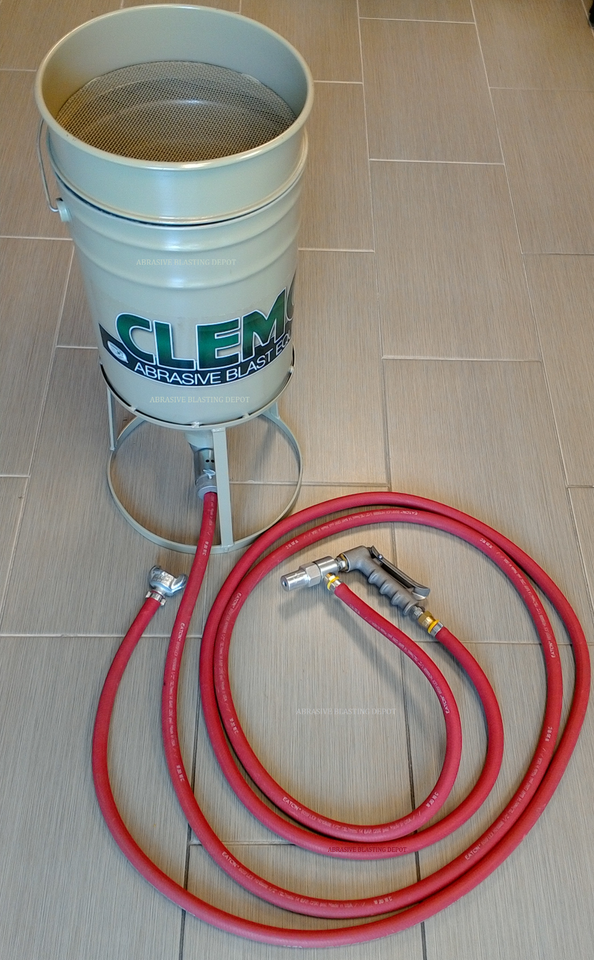 CLEMCO SG-300 Portable Suction Blast Gun with Hopper for Abrasive ...