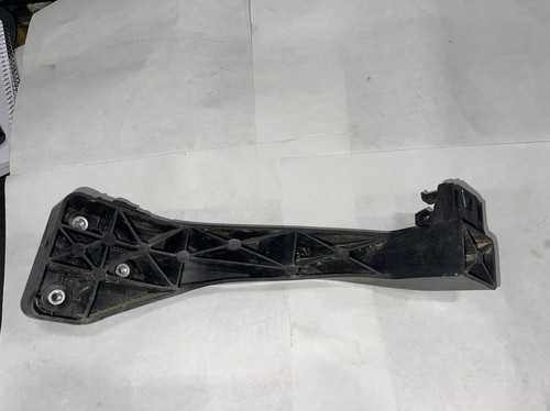 2017 HYUNDAI ELANTRA RIGHT PASSENGER HEADLIGHT SUPPORT BRACKET ...