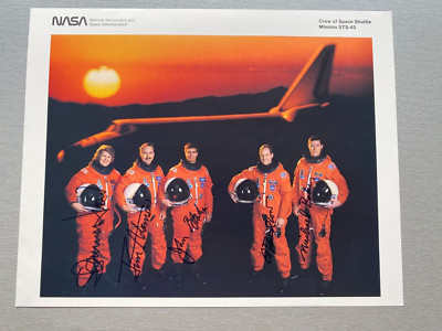 Crew Space Shuttle Mission STS-43 komplett signed NASA-Fotokarte 20x25 ...
