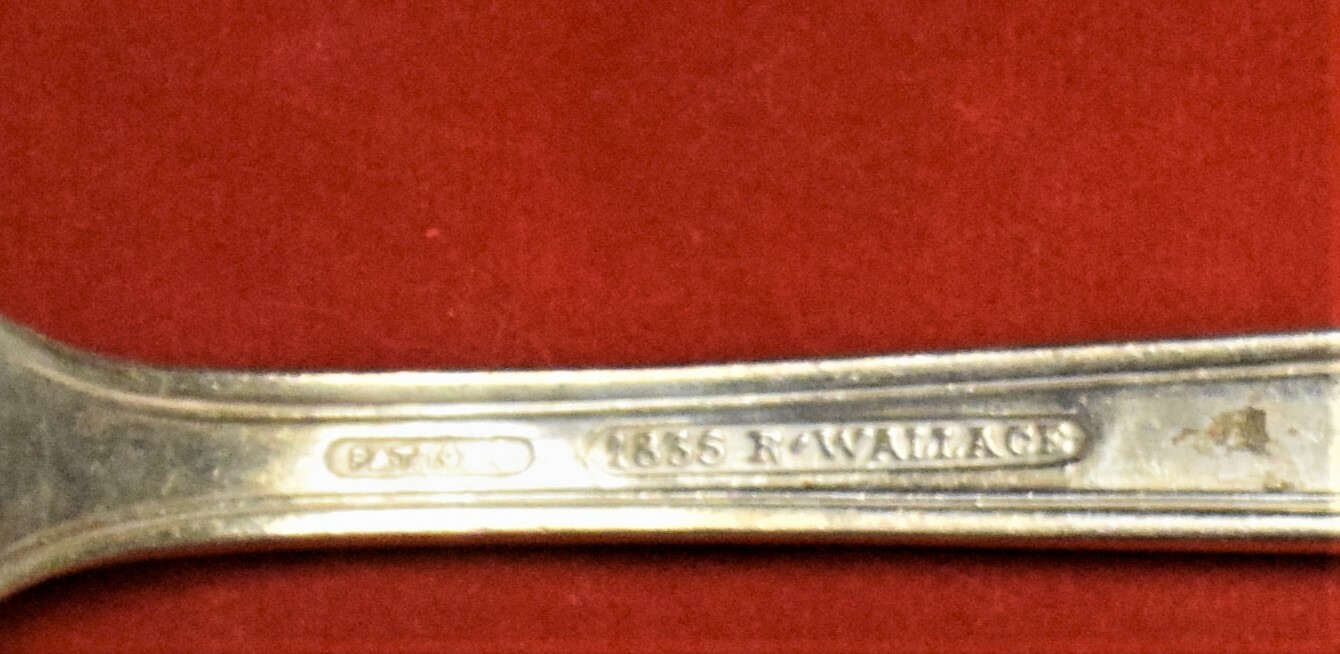 1835 R. Wallace, Silverplate, 1924 Buckingham, monogrammed, choice $3. ...