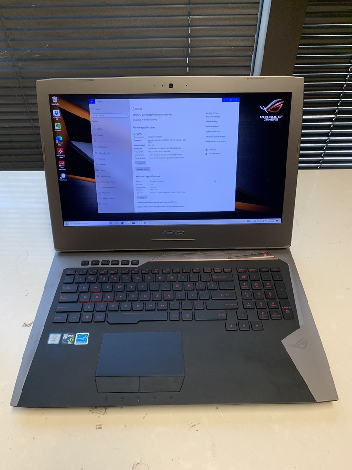 ASUS ROG G752V 17.3" Laptop - Intel Core i7 NVIDIA GeForce GTX 965M ...