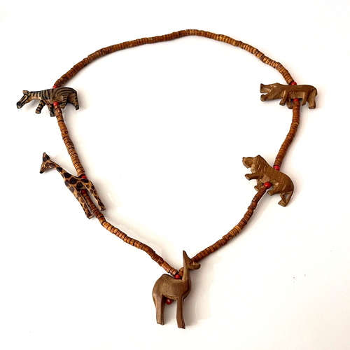 HAND CARVED WOOD AFRICAN SAFARI ANIMALS NECKLACE Pendant And Wood Beads ...