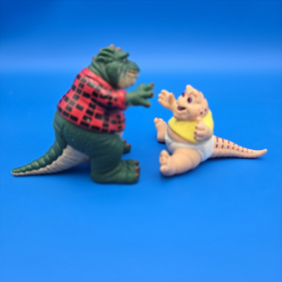 Disney Dinosaurs 90s TV Show Sinclair Family Figures Dad Earl & Baby ...