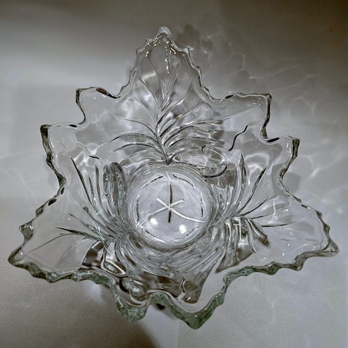 Vintage Teleflora 4.5" tall Lead Crystal Maple Leaf Bowl Vase With ...