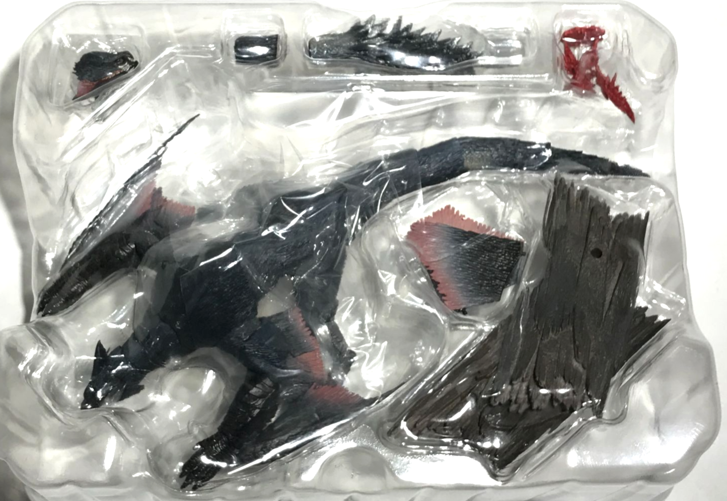 S.H.Monster Arts Monster Hunter World Iceborne Nargacuga Figure Bandai ...