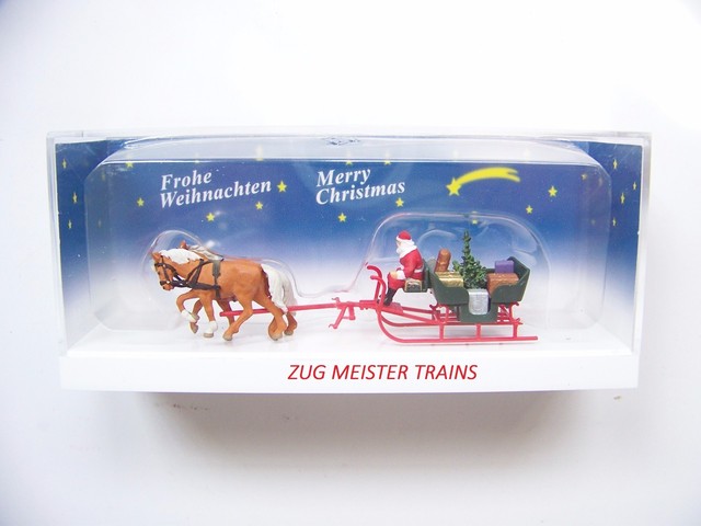 Preiser 30448 Santa and Christmas Sleigh HO Scale for sale online | eBay