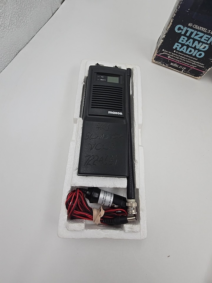 Maxon Citizens Band Radio CB Model 27-LP 40 Channel 5-Watt | eBay