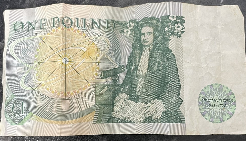 RARE BANK OF ENGLAND QUEEN ELIZABETH ONE POUND NOTES | eBay UK