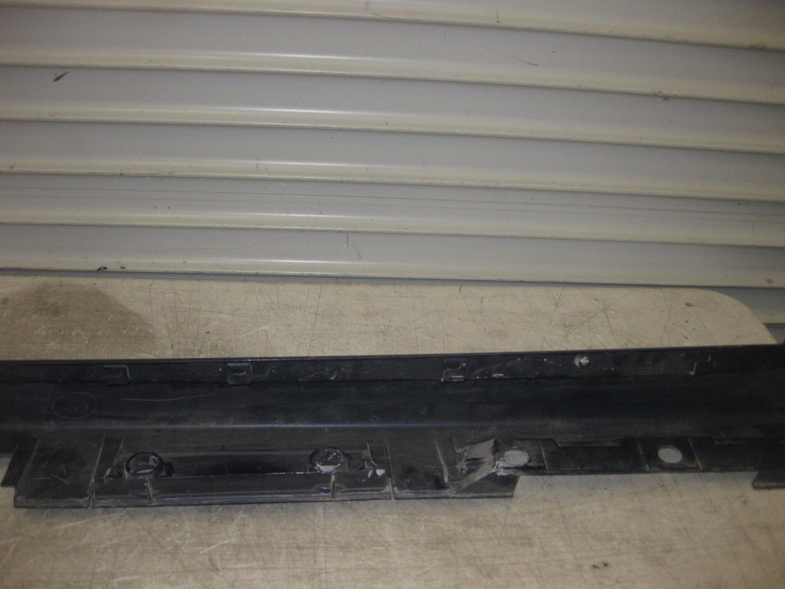 2010-2011 TOYOTA PRIUS E OEM FACTORY LEFT DRIVER SIDE ROCKER PANEL ...