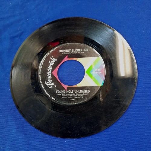 Young Holt Unlimited 45 Soulful Strut Country Slicker Joe Brunswick ...