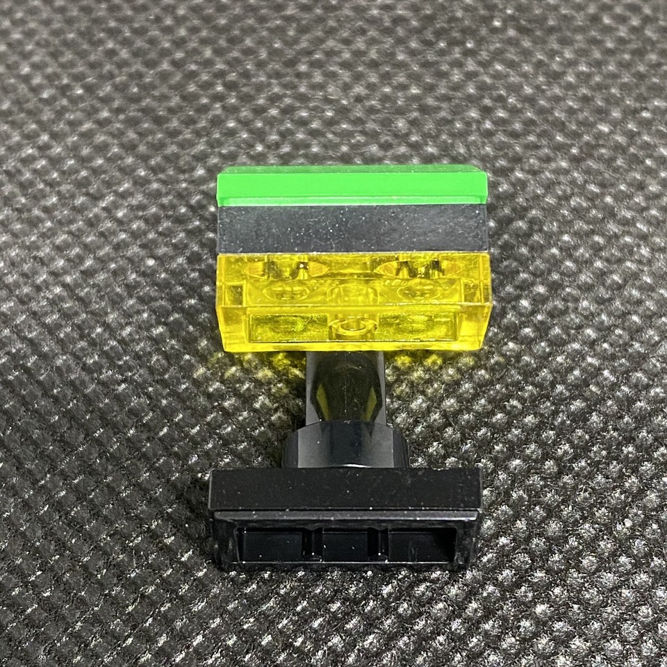 Lego Home / Office Appliance Detective / Banker Desk Lamp Green Shade ...