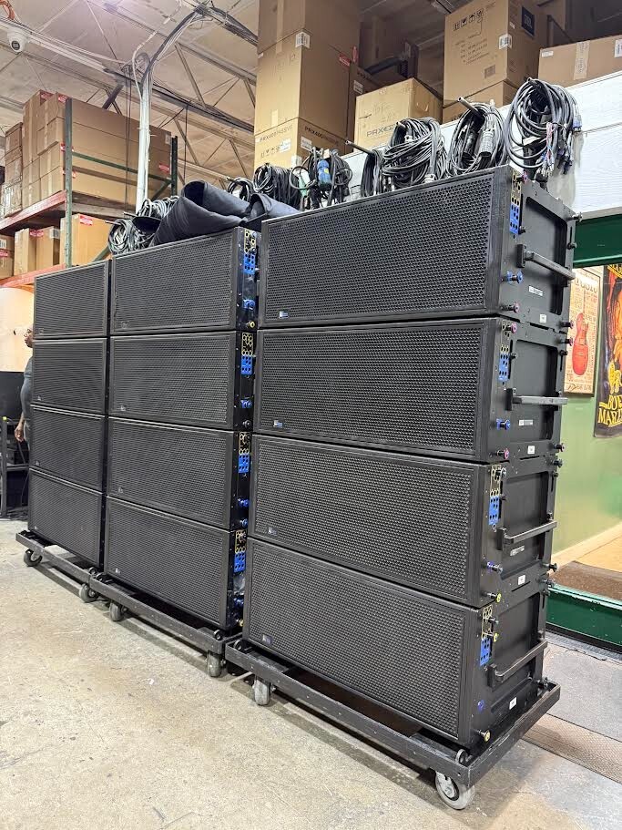 (4) Meyer Sound LEO-M Line Array Loudspeakers W/ Cart (THS) | eBay
