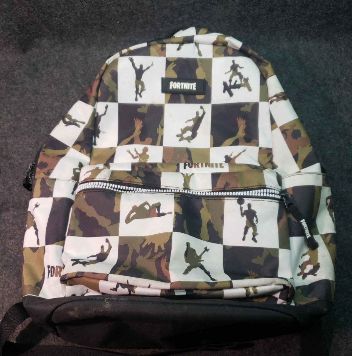 Fortnite Backpack 18" Kids Camo Olive/White/Black 2 Compartments (HATS ...