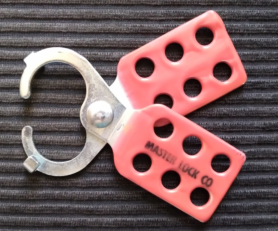 Master Lock Lockout Hasp 6 Hole Steel Multiple Management Safety Lock ...