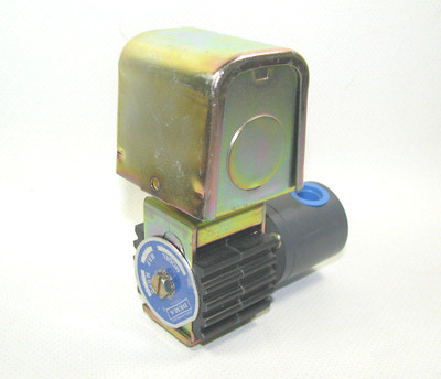 Dema 41-9-1 Solenoid Valve 24V 50-60CY. 10W Model 482-2 For Series 1 ...