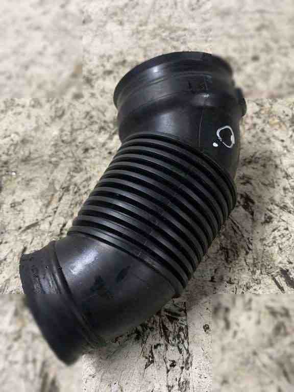 AUDI A6 4F2, C6 Luftansaugrohr 4F0129615 2.70 Diesel 132kw 2007 ...