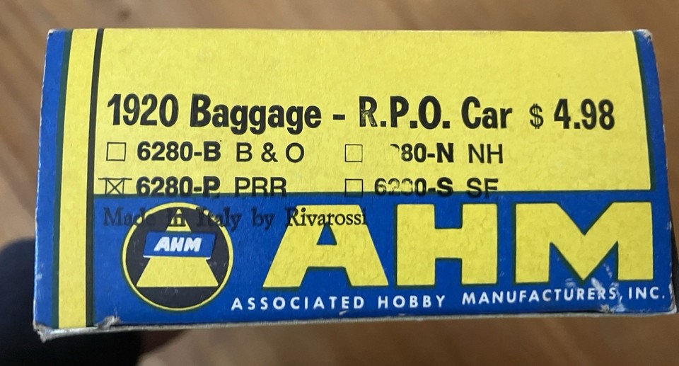 AHM Pennsylvania Railroad RPO Car. HO Scale Kit 6280-P. MINT | eBay