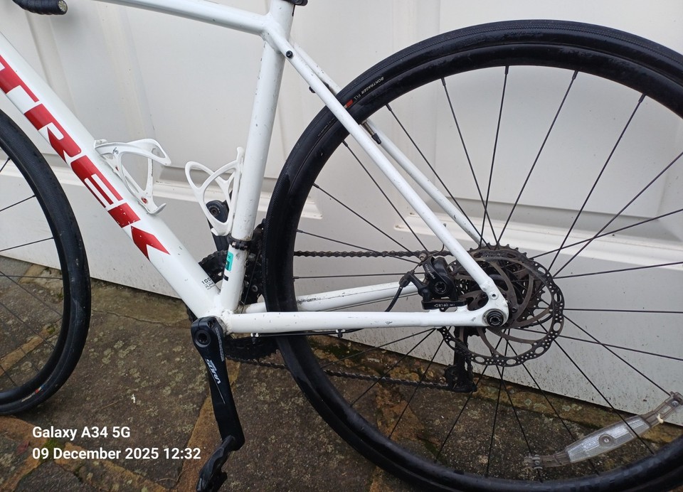 Trek Domane AL3 Unisex Sportive Road bike 54cm frame- AVAILABLE UNTIL ...