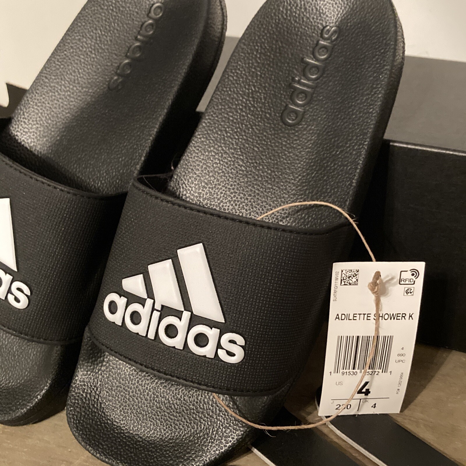 Adidas Kids Size 4 Essential Adilette Shower Slides Black White G27627 ...